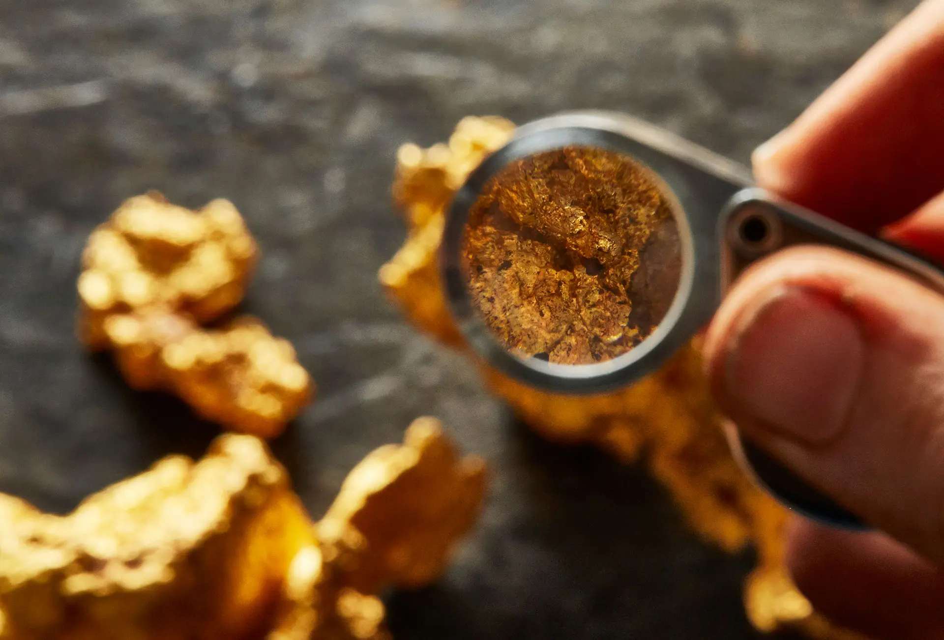 Gold Mining Annual Report Photography For White Cliff Minerals